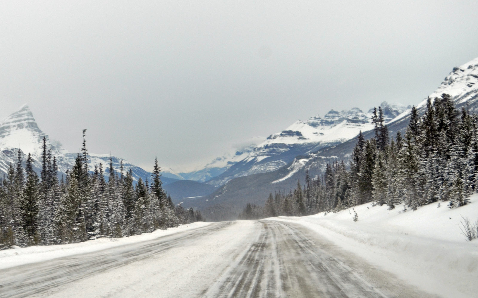 Calgary to Edmonton Road Trip: An Epic 3 Day Winter Adventure » I've ...