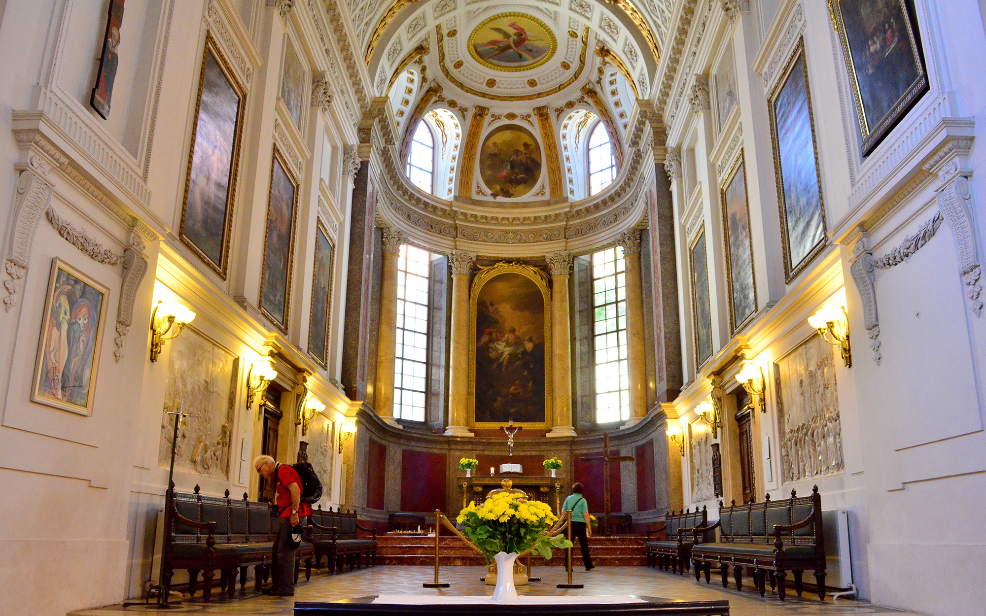 48_NikolaiKirche » I've Been Bit! Travel Blog