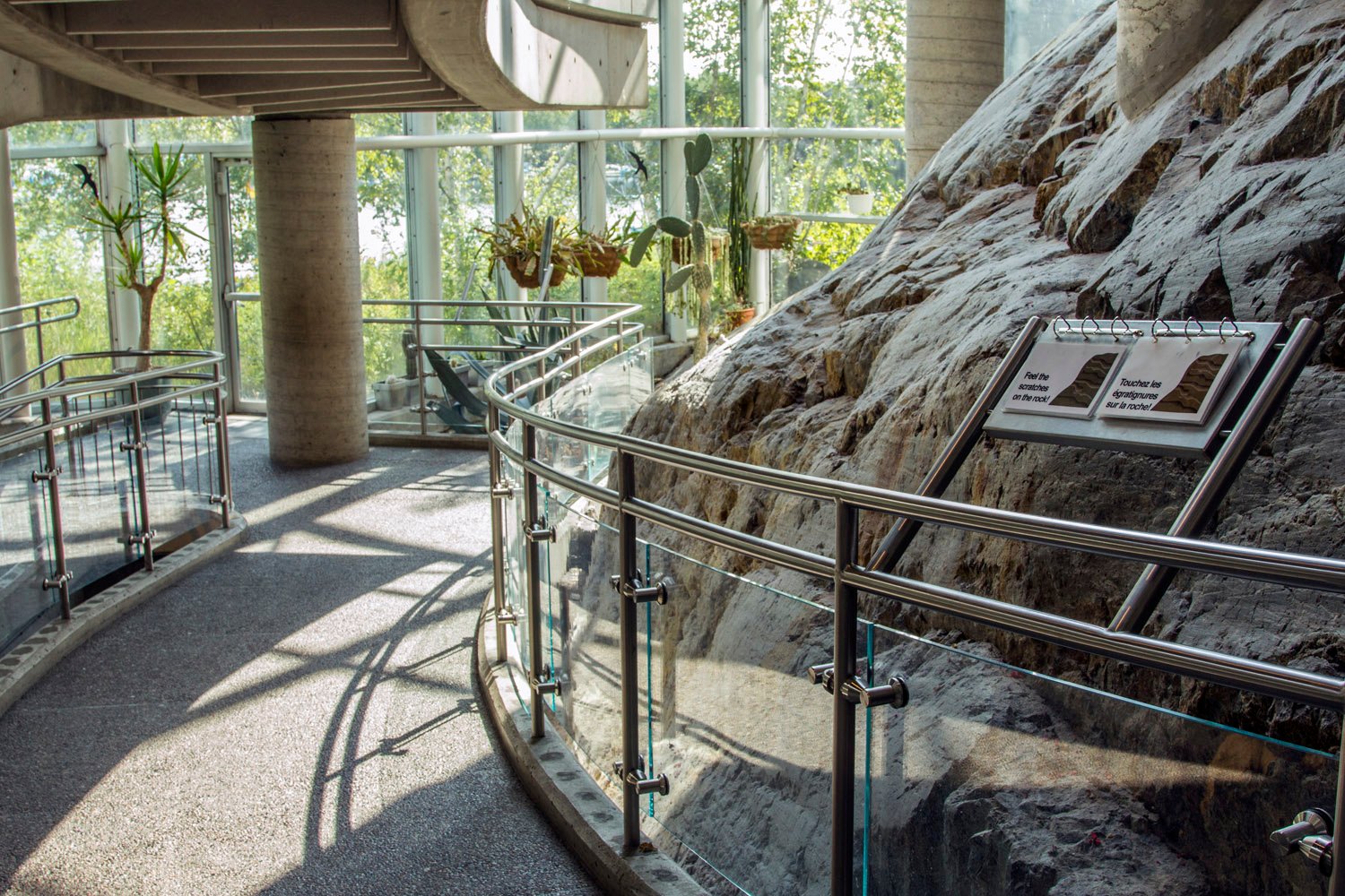 158_ScienceNorth1 » I've Been Bit! Travel Blog