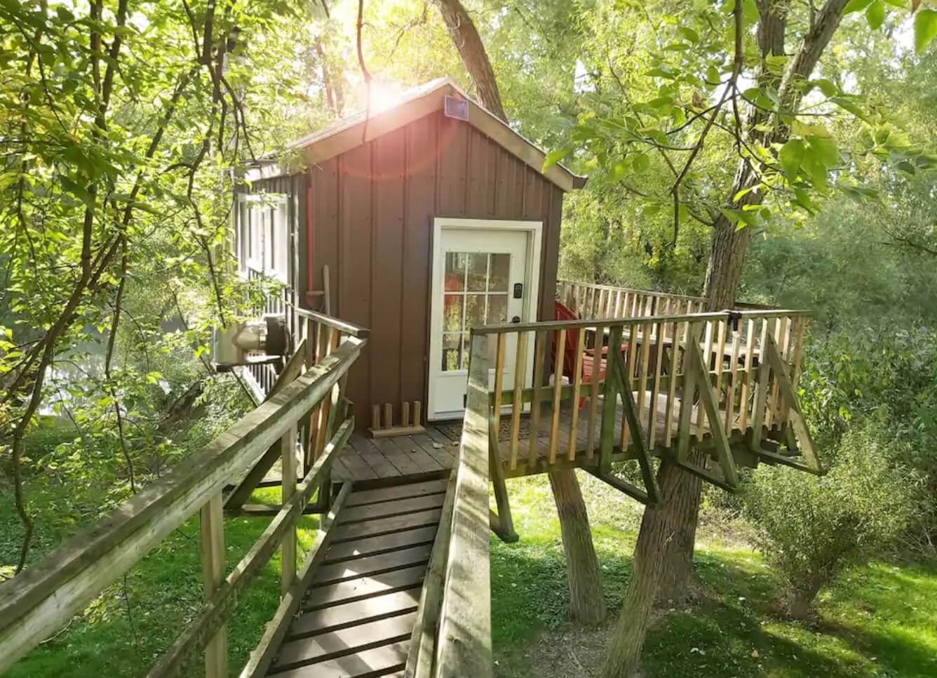 Treehouses in Ontario You Can Stay At For An Unbe-leaf-able Getaway » I ...
