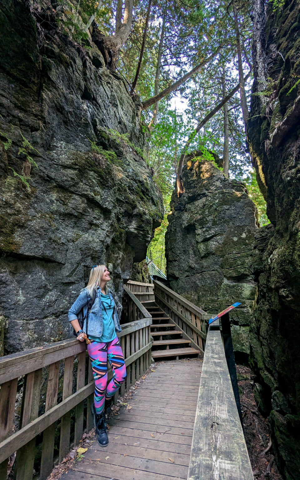 Mono Cliffs Provincial Park Trails Guide + The BEST Hiking Route » I've ...